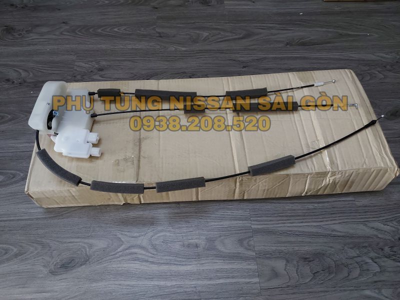 Cụm lốc khóa cửa trước bên phải Navara 80500-EB70A - Phụ Tùng Nissan ...